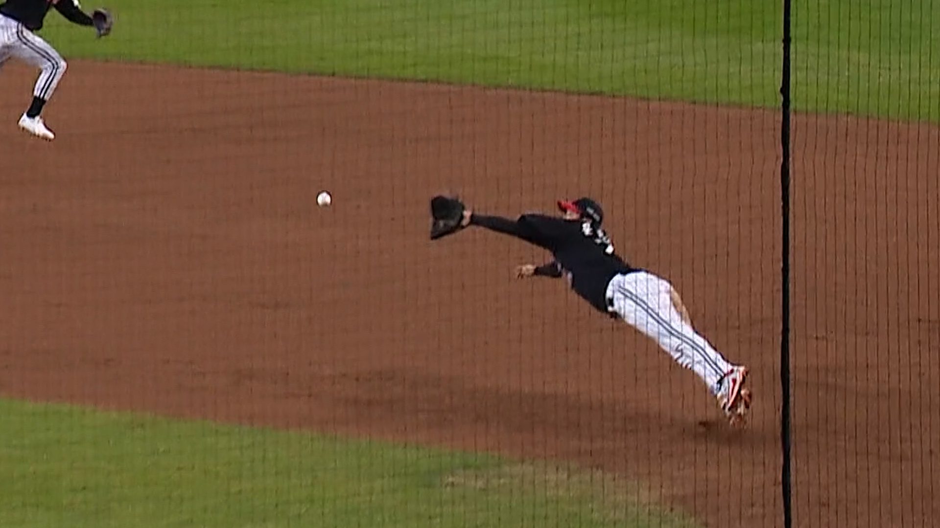 [LG] 2025/10/31 '이번에는 문보경' 톨허스트의 어깨를 가볍게하는 문보경의 호수비! | TVING